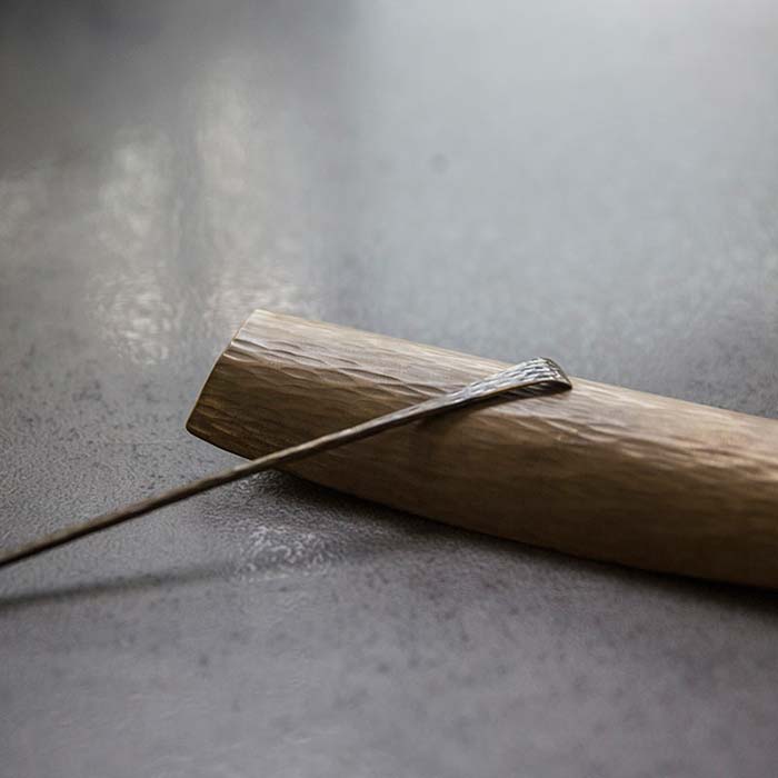 Dimpled Copper/Bronze Cha Ze Tea Holder And Tea Needle Dimpled Copper/Bronze Cha Ze Tea Holder And Tea Needle