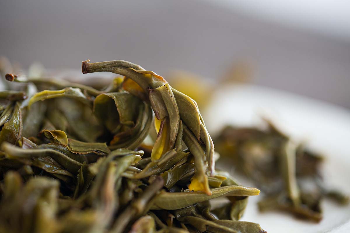 8 Ball 2020 Banpen Raw Puer | BITTERLEAF TEAS