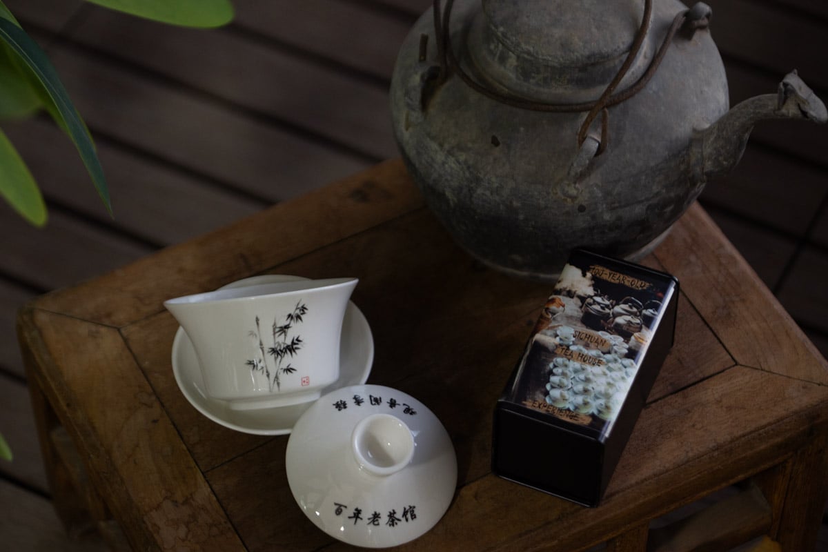 100-Year-Old Sichuan Tea House Experience Spring Jasmine Green Tea ...