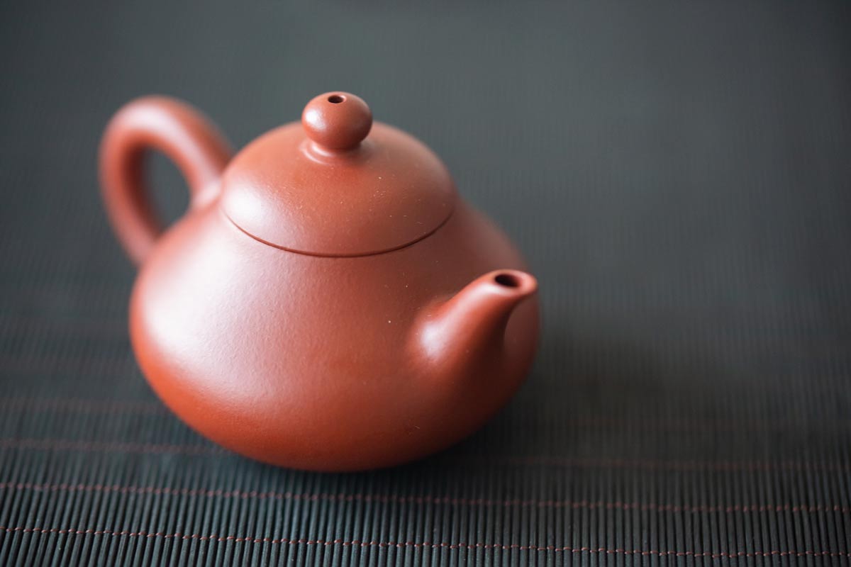 Chaozhou Da Hong Pao Clay Mini Pear Teapot | BITTERLEAF TEAS