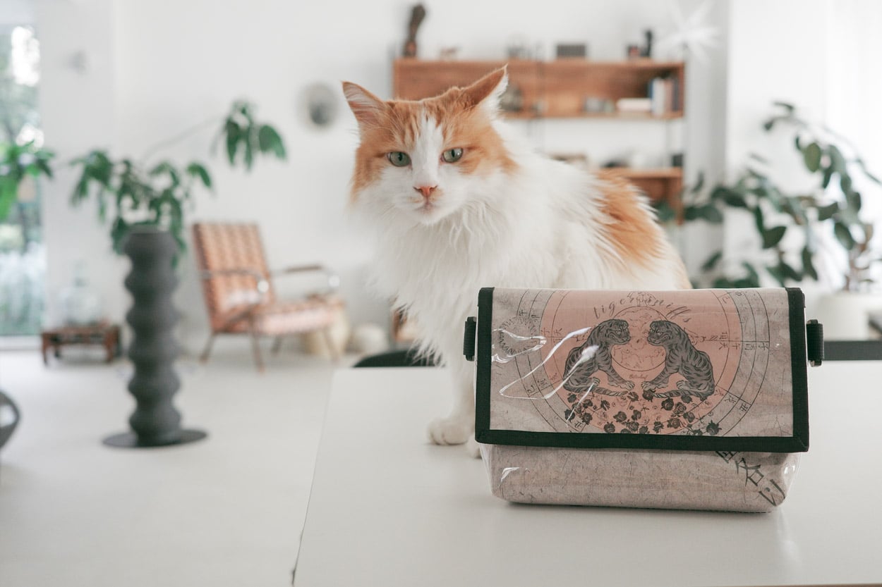 Re-Wrap Puer Paper Messenger Bag | BITTERLEAF TEAS